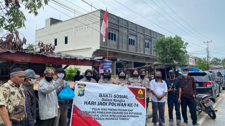 Polwan Polres Karimun Melaksanakan Bakti Religi dan Baksos | SEP INDONESIA Polwan Polres Karimun Melaksanakan Bakti Religi dan Baksos | SEP INDONESIA